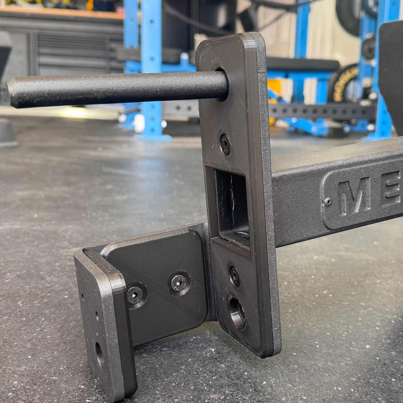 Power Rack Low Row Footplate – Caracara Metal